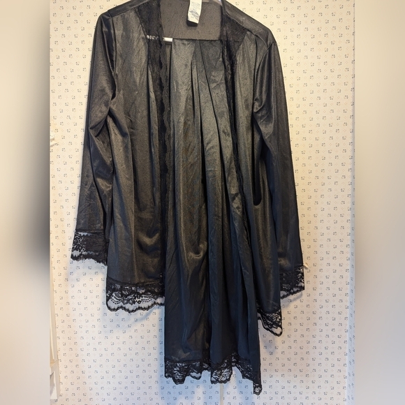 Undercover | Intimates & Sleepwear | Vintage L Lace Set Date Night ...